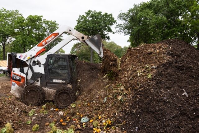 Compost | LES Ecology Center