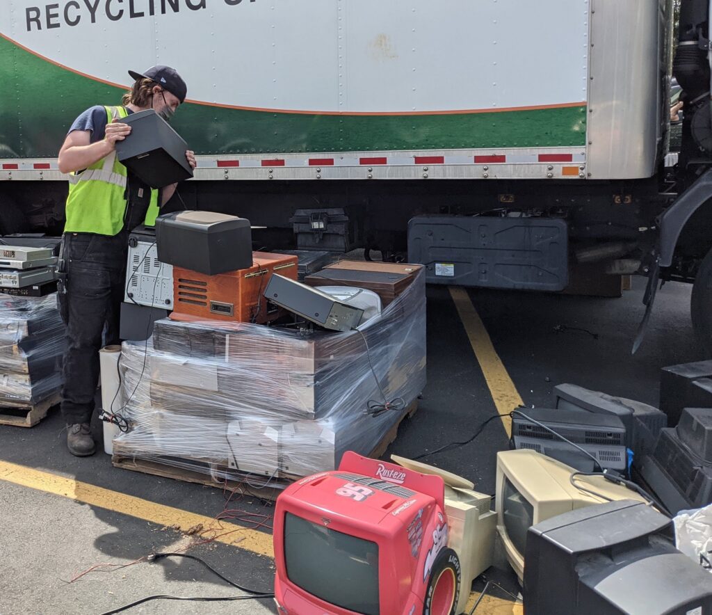 Recycling Events | LES Ecology Center
